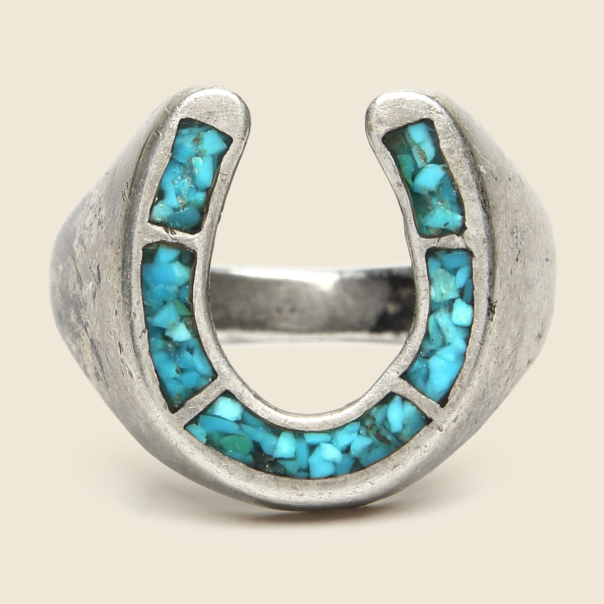 Vintage Sterling & Crushed Turquoise Inlay Horseshoe Ring