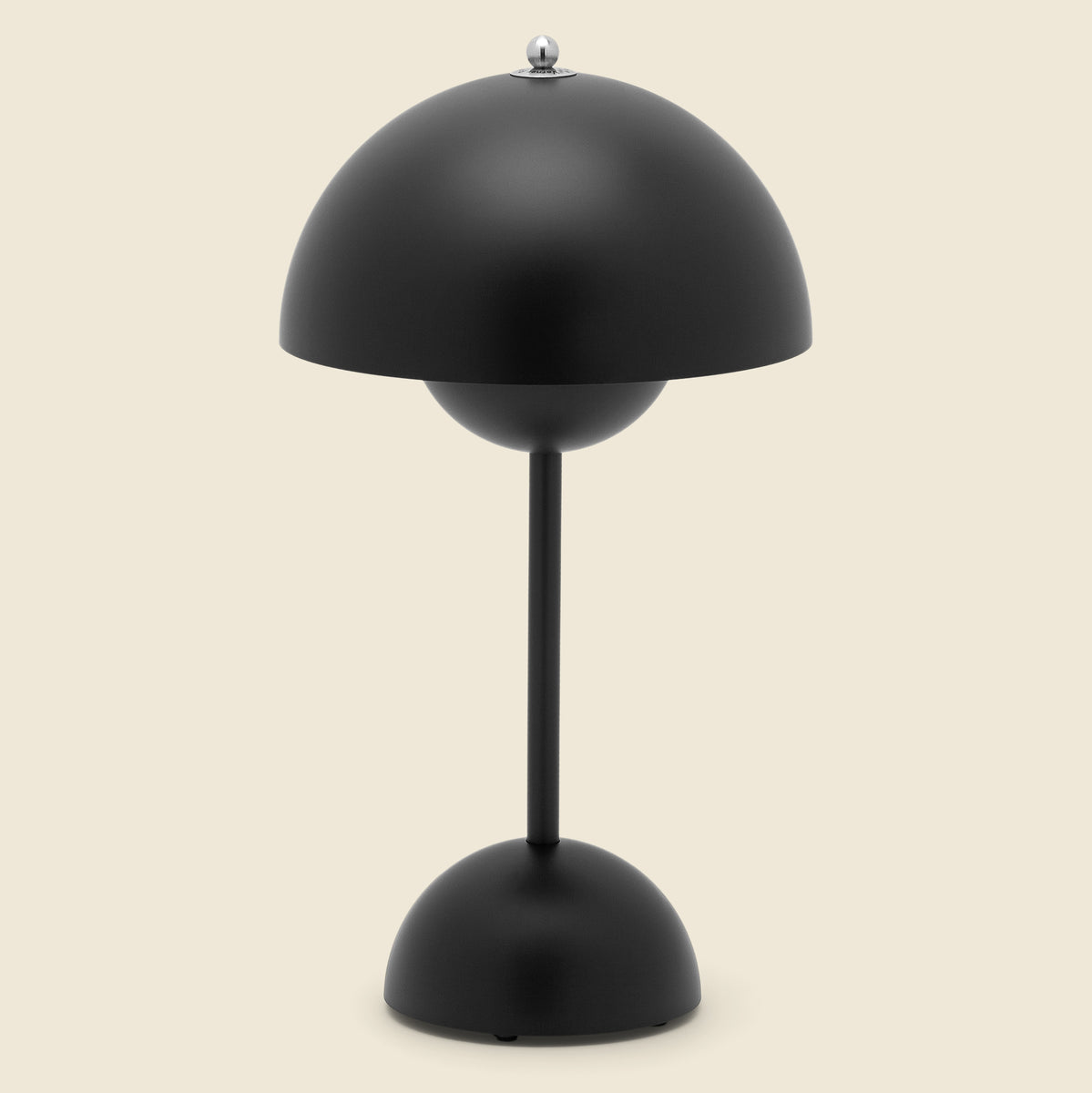 Flowerpot Table Lamp - Matte Black – STAG Provisions